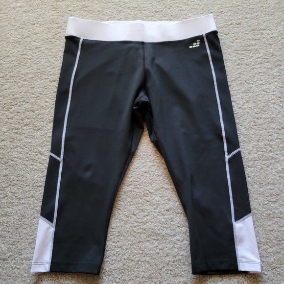 bcg | Pants & Jumpsuits | Bcg Womens Contrast Stitch Capri Leggings ...